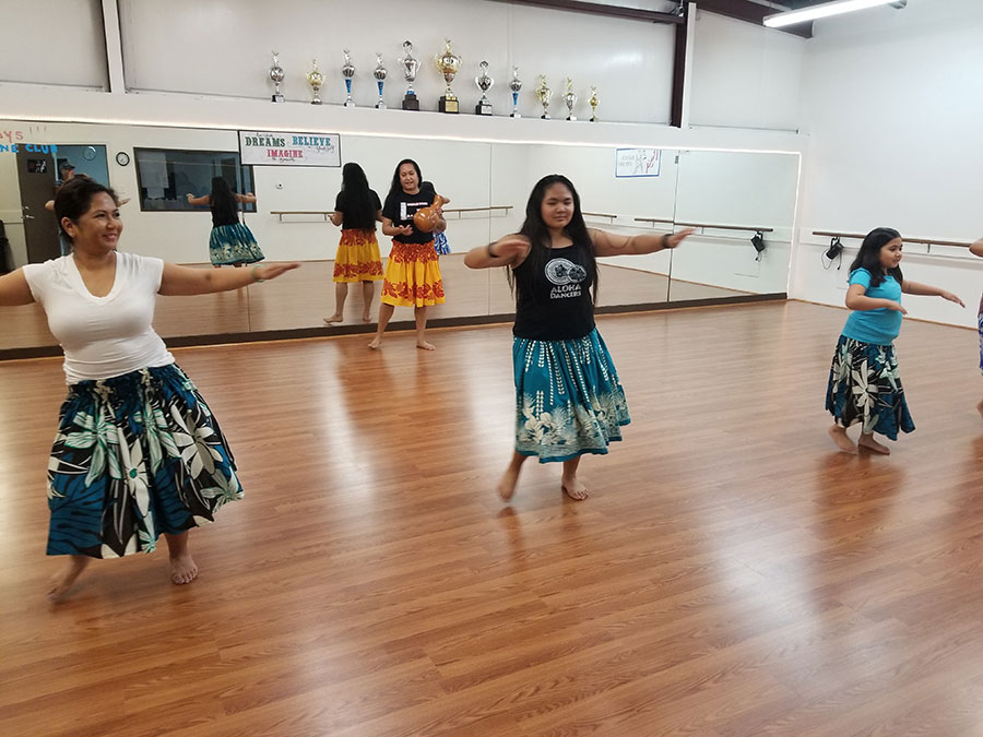 Hula Lessons - Houston Hula Academy Where Anyone Can Learn to Hula