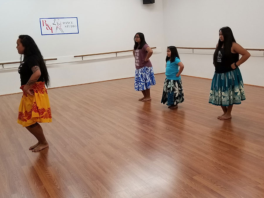 Hula Lessons - Houston Hula Academy Where Anyone Can Learn to Hula